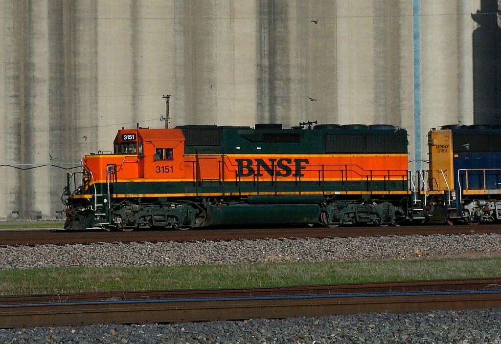 BNSF 3151